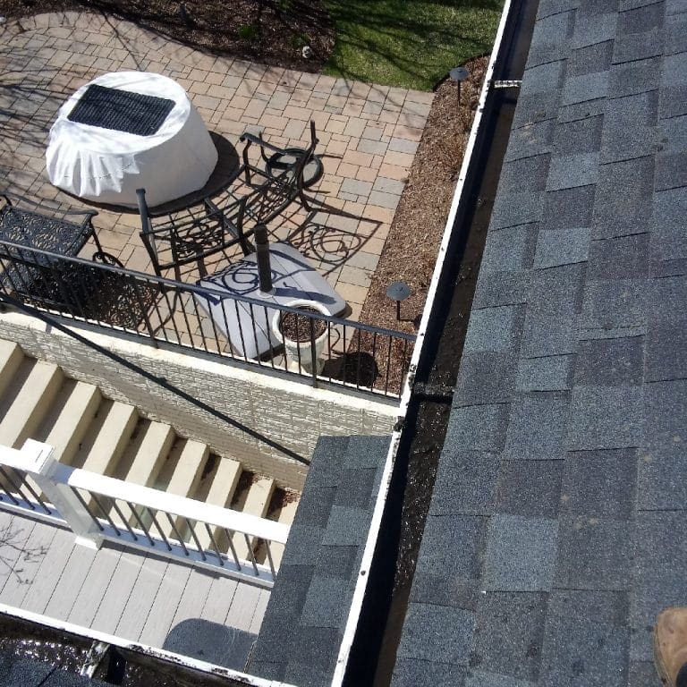 Gutter Pitch: How to Pitch a Gutter - Easy Step by Step Guide